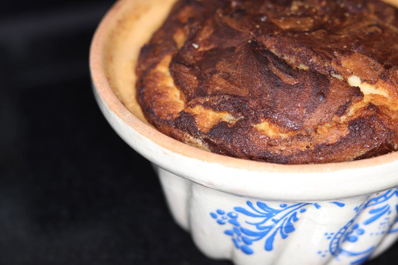 Tiny Marble Cake (Gugelhupf) – foodforcartoon